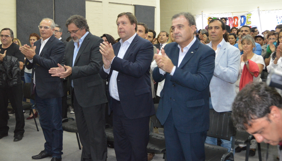 Pesatti participó del acto de inauguración de nuevas aulas para el IUPA